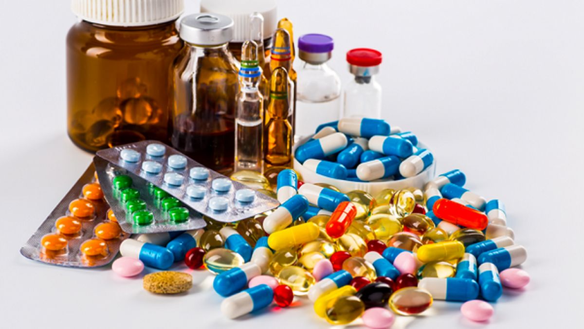 Taliban Administration Bans Drug Imports from Pakistan at Afghan ...