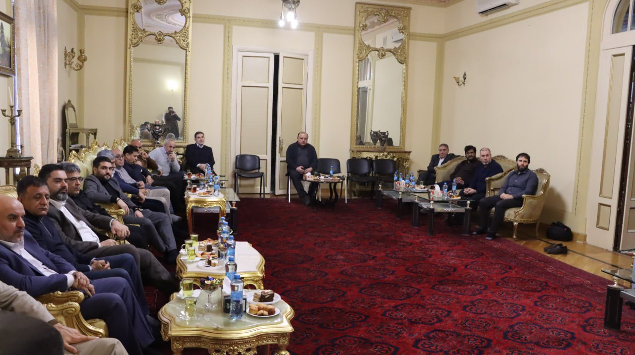 Taliban-appointed Afghan Ambassador in Moscow Meets Afghan Traders to ...